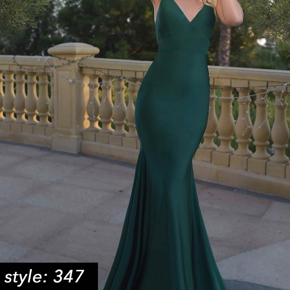Sleek Long Mermaid Prom Dress with Open Back